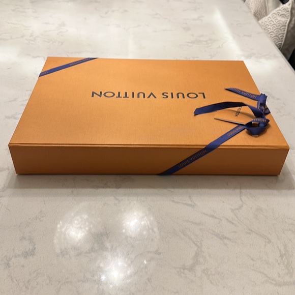 Louis Vuitton | Accessories | Authentic Louis Vuitton Magnetic Gift Box ...